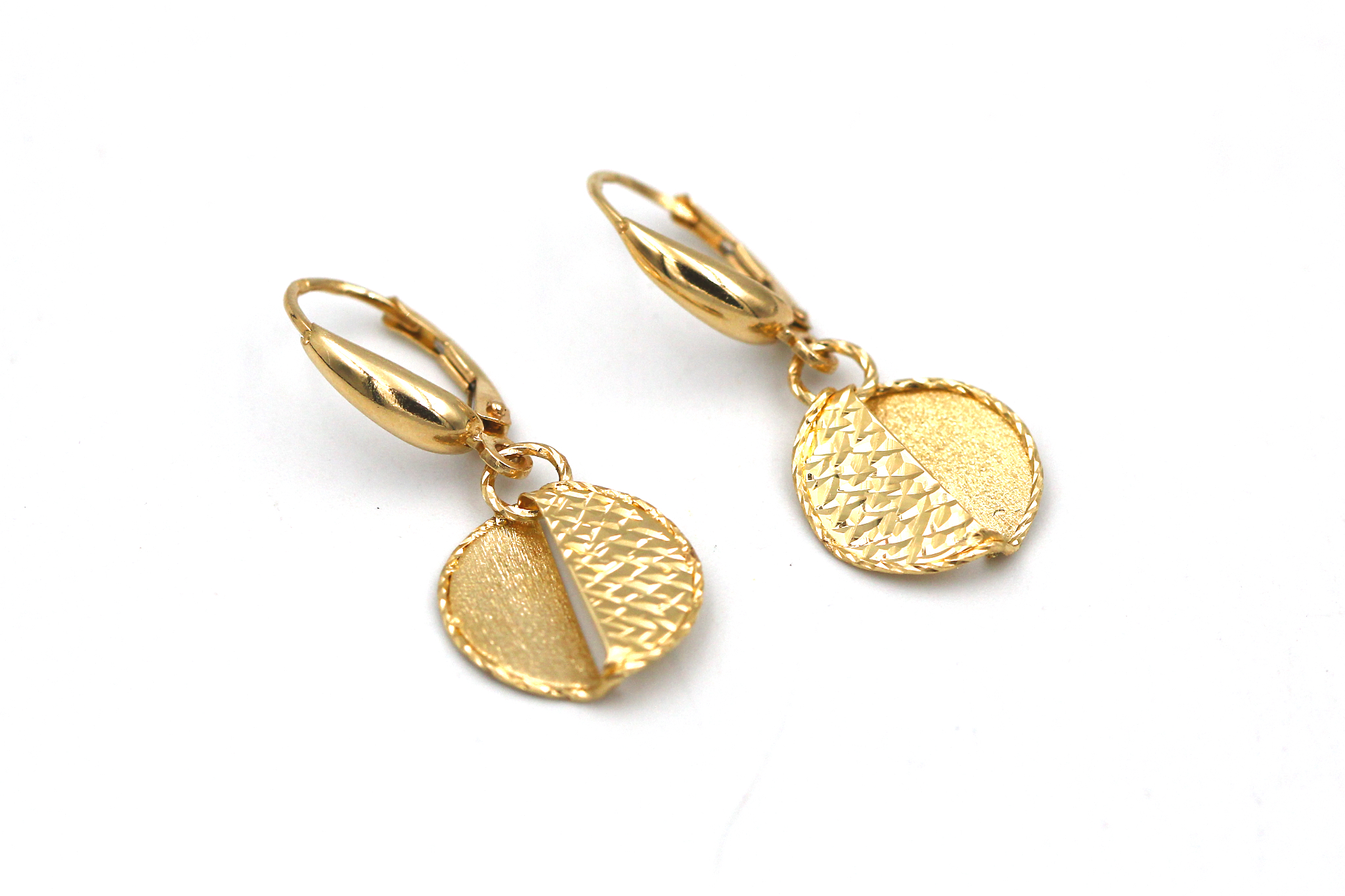 Új arany vésett mintás különleges lógós fülbevaló - Aczél Ékszerszalon ...